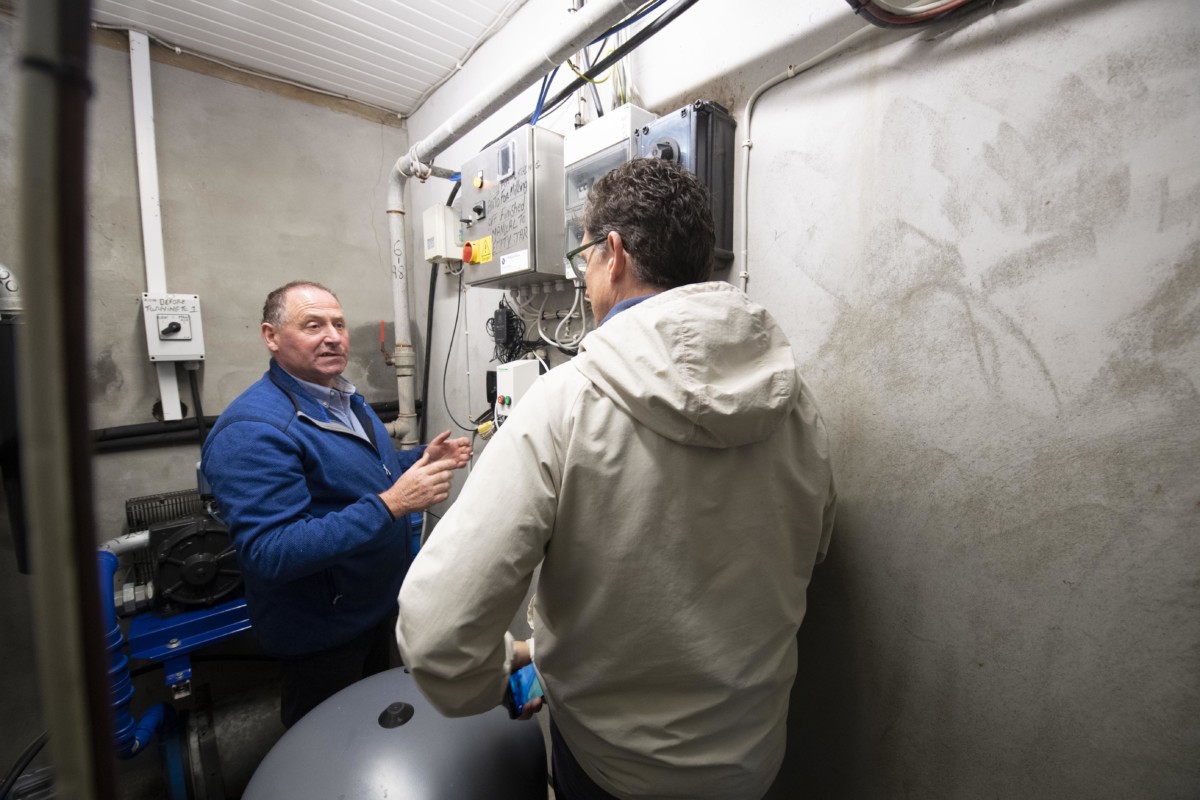 Minister Eamon Ryan visits Dingle Peninsula - Dingle Peninsula 2030 ...